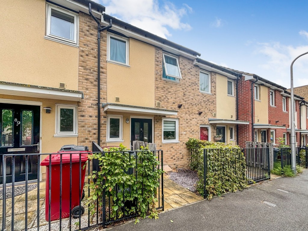 Tilehurst, Reading, Berkshire, 2 bedroom, Terraced House