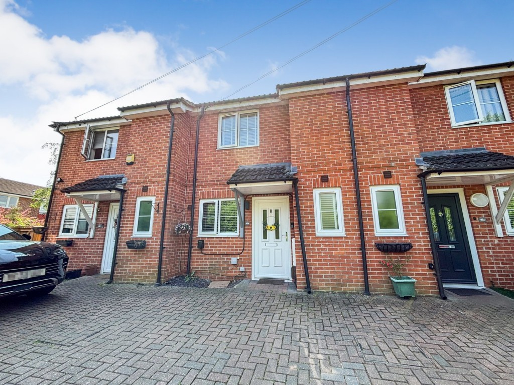 Tilehurst, Reading, Berkshire, 3 bedroom, Terraced House